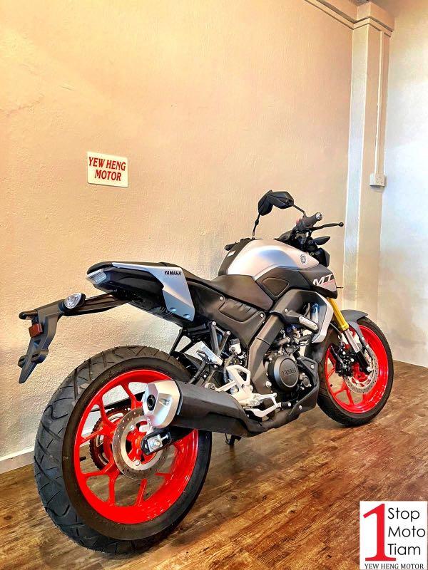 Yamaha MT15 - Gold Fork (Matt Sliver), Motorcycles, Motorcycles for ...