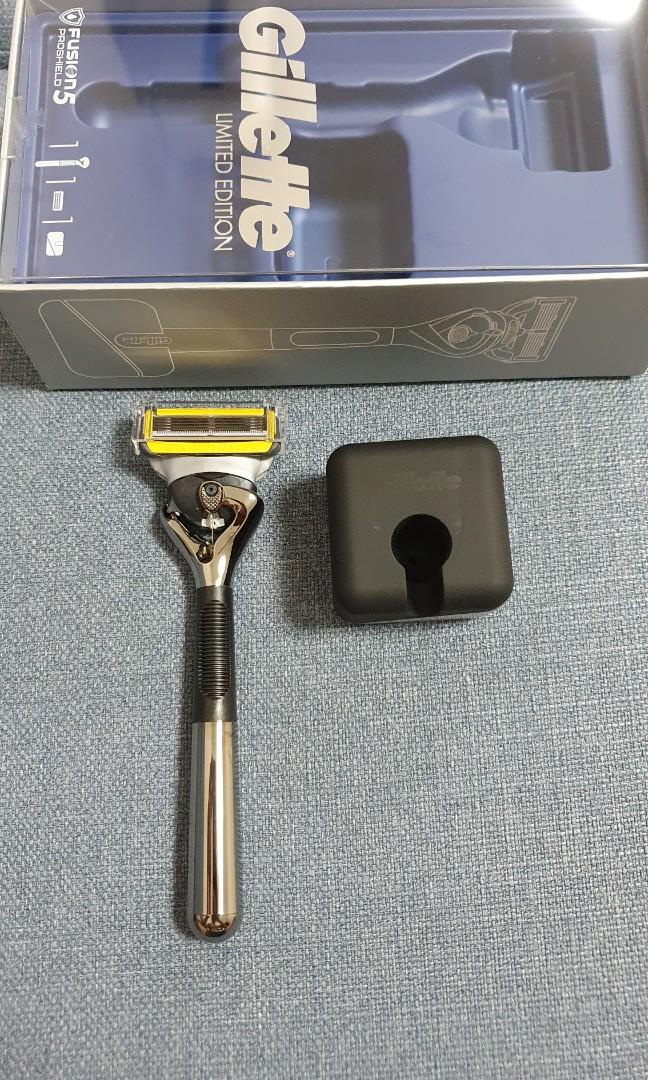 Gillette Fusion Proshield 5 Limited Edition Set, Beauty & Personal Care ...