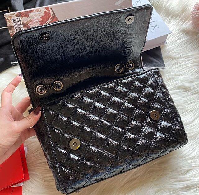Guess Ryan Glossy Bag, Olshop Fashion, Olshop Wanita di Carousell