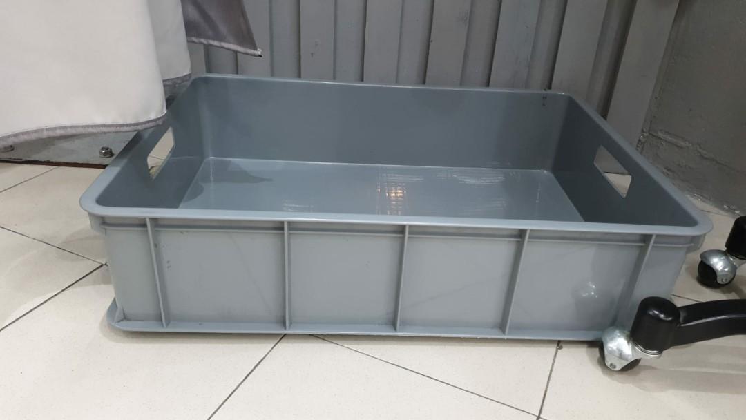 plastic industrial trays, Furniture & Home Living, Home Improvement ...