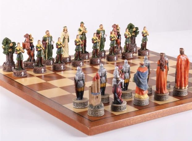 Robin Hood Ceramic Chess Set, Vintage & Collectibles, Vintage ...