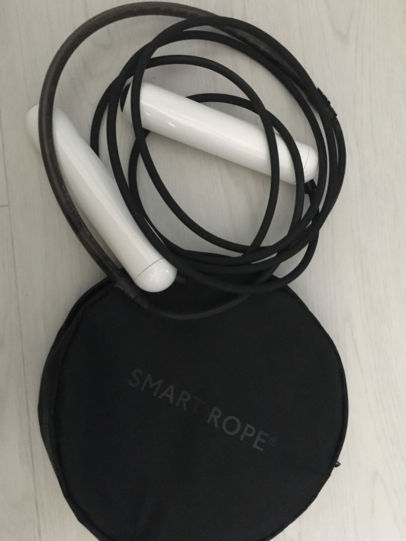 Tangram Smart Rope, Sports Equipment, Exercise & Fitness, Toning ...
