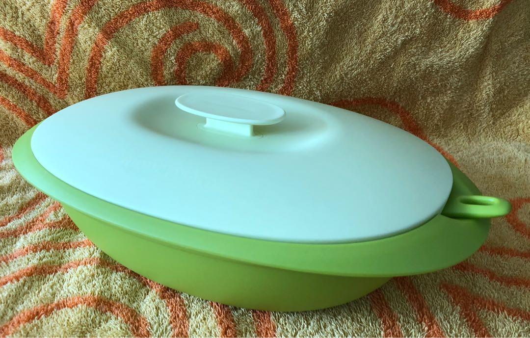 Tupperware Blossom Set, Furniture & Home Living, Kitchenware ...