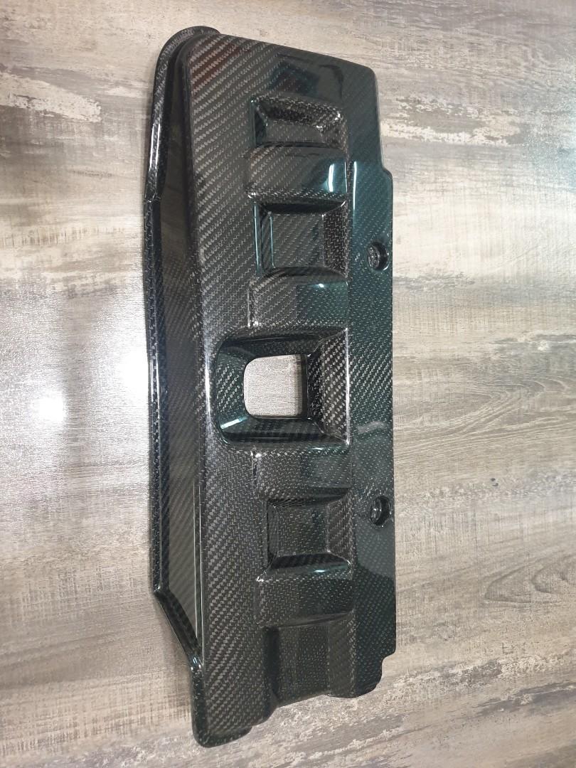 Carbon Fibre (CF) Engine Cover for Honda R-series Engine, Car Accessories, Accessories on Carousell