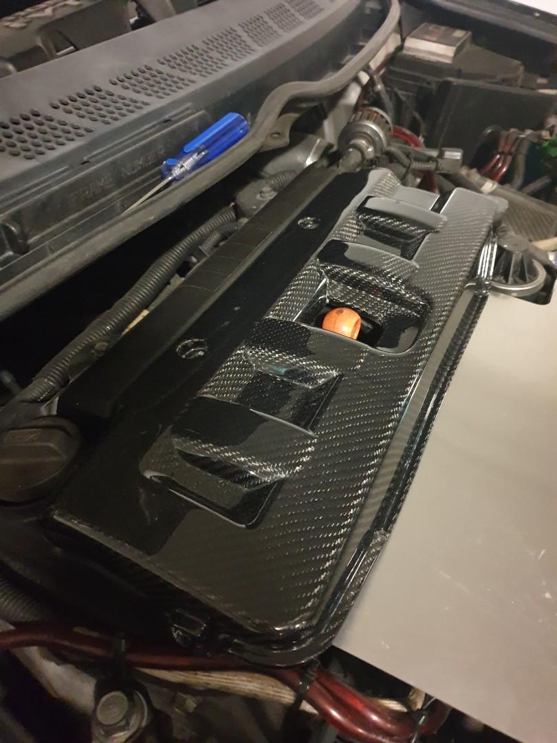 Carbon Fibre (CF) Engine Cover for Honda R-series Engine, Car Accessories, Accessories on Carousell