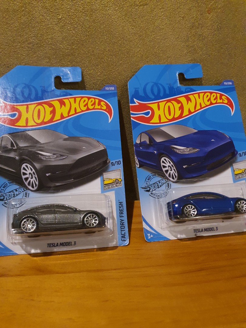 Hot Wheels Tesla Model 3, Hobbies & Toys, Toys & Games on Carousell
