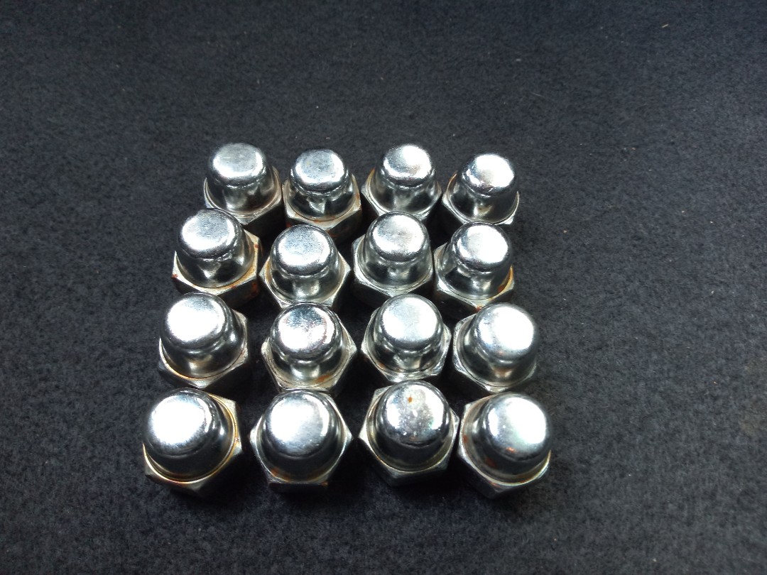 Nuts original Bezza, Auto Accessories on Carousell
