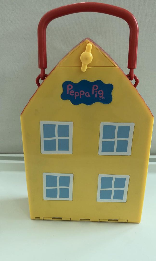 Peppy Pig House & Garden + George in Car!, Hobbies & Toys, Toys & Games ...