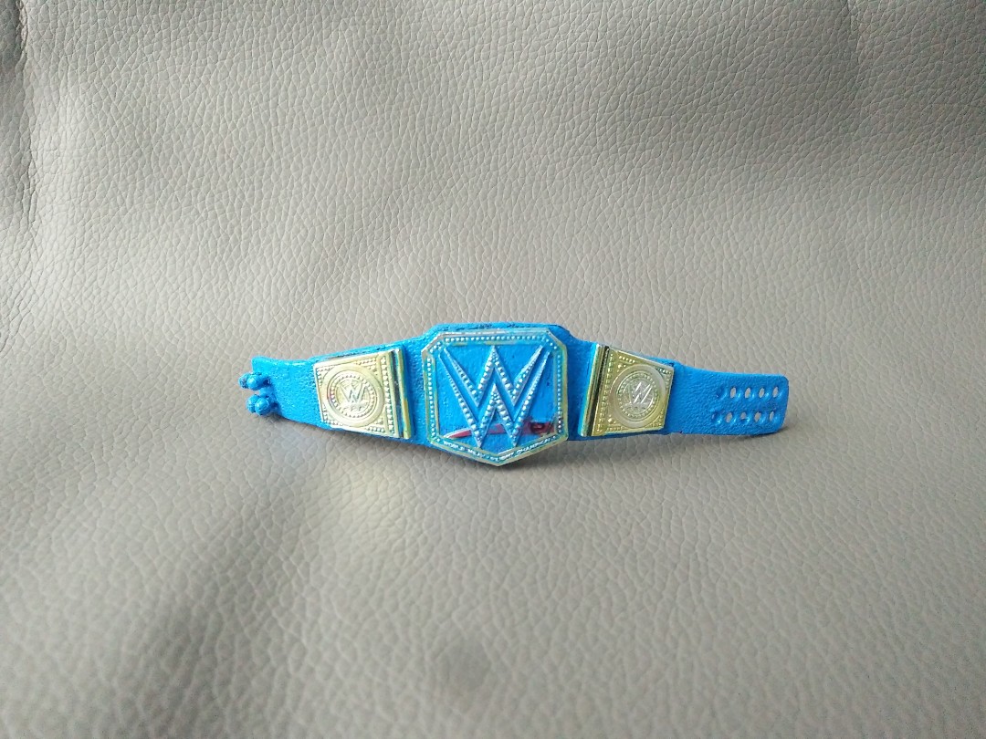 WWE Universal Championship Belt (Update), Hobbies & Toys, Toys & Games ...
