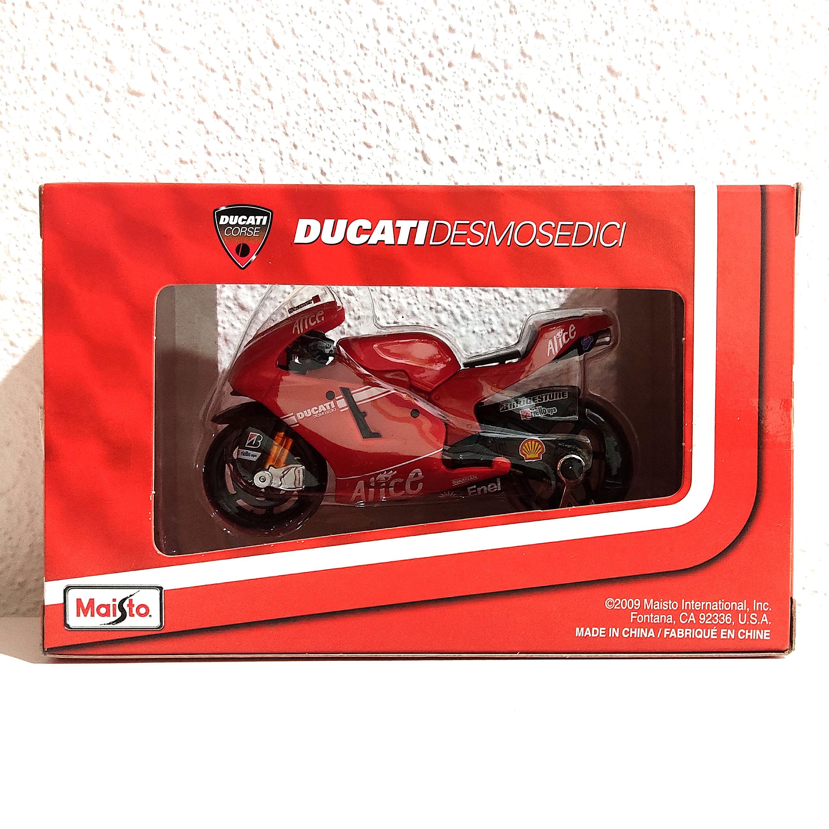 Maisto DUCATI DESMOSEDICI Casey Stoner No.27 Racing Motorcycle Figure ...