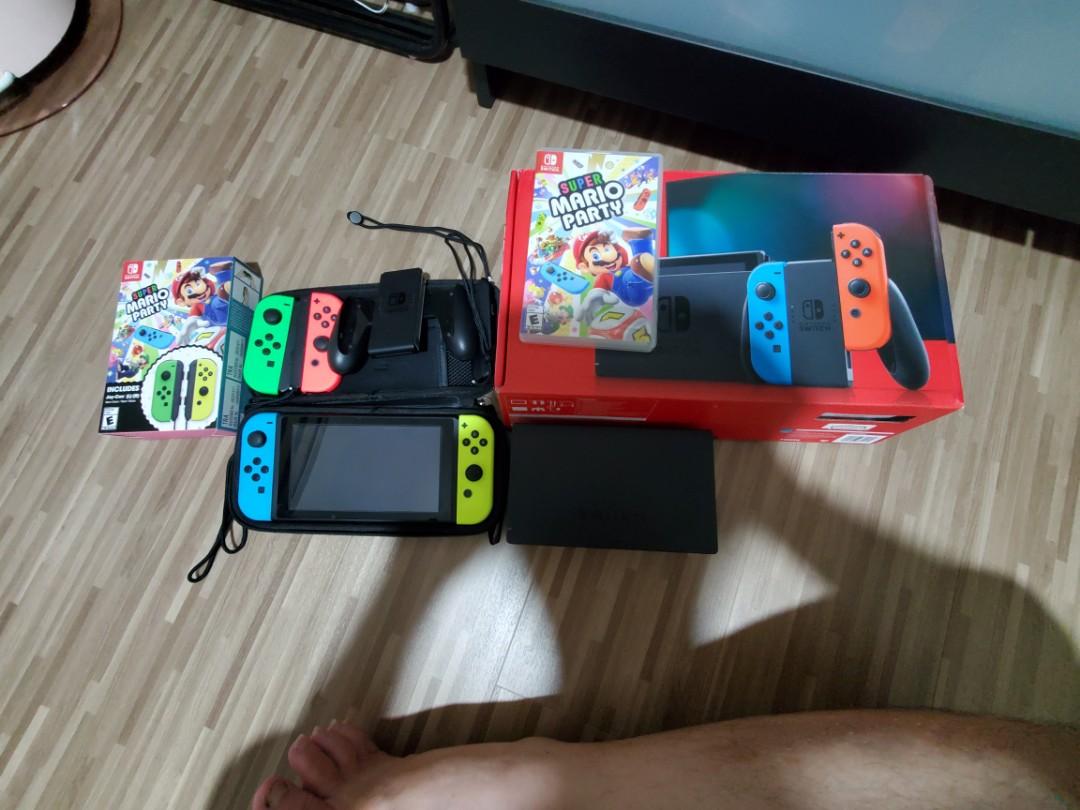 Nintendo Switch Gen 2 & 4 joycons, Video Gaming, Video Game Consoles ...