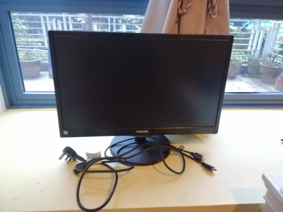 Philips Full HD LED monitor; model 223V5L, Computers & Tech, Parts ...