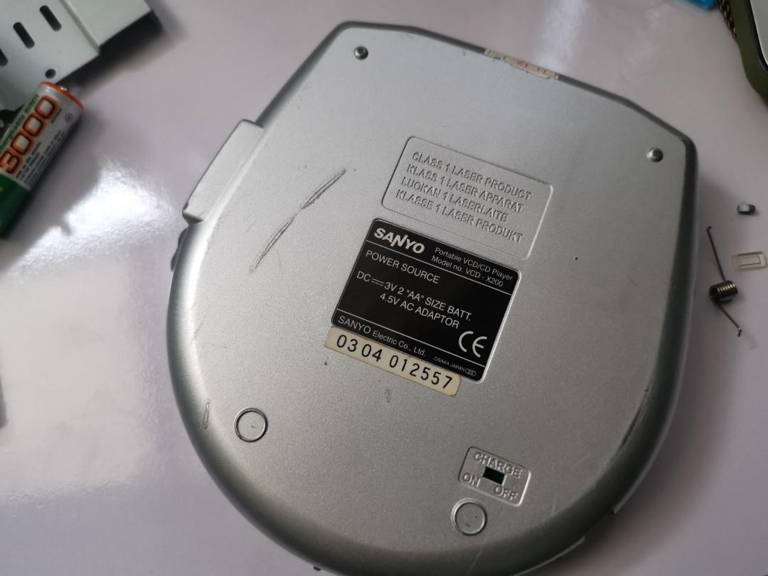 Sanyo Discman Portable CD Player VCD-X200, Audio, Portable Music ...