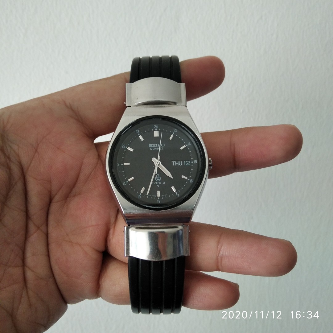 Seiko Quartz vintage type 2, Men's Fashion, Watches & Accessories ...