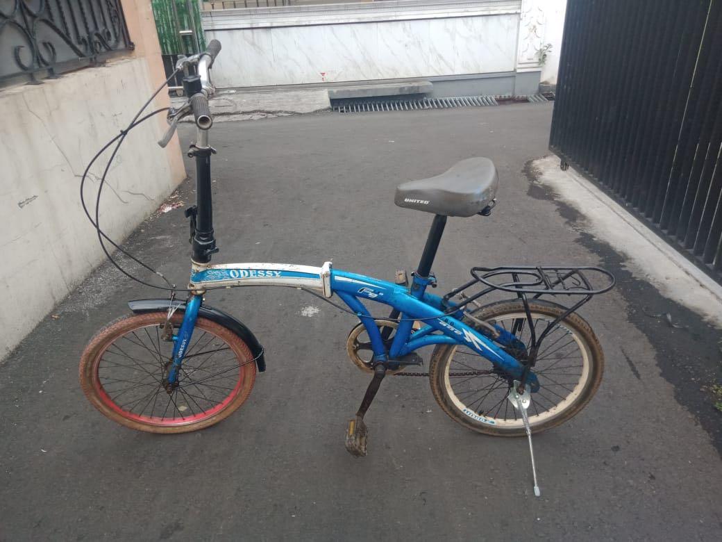 Sepeda Lipat odyssey 20, Olah Raga, Sepeda di Carousell