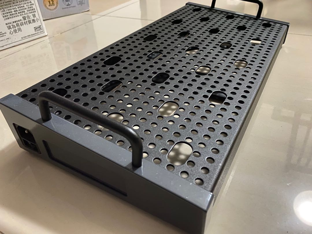 Temple Audio SOLO 18 Templeboard - Gunmetal, Hobbies & Toys, Music ...