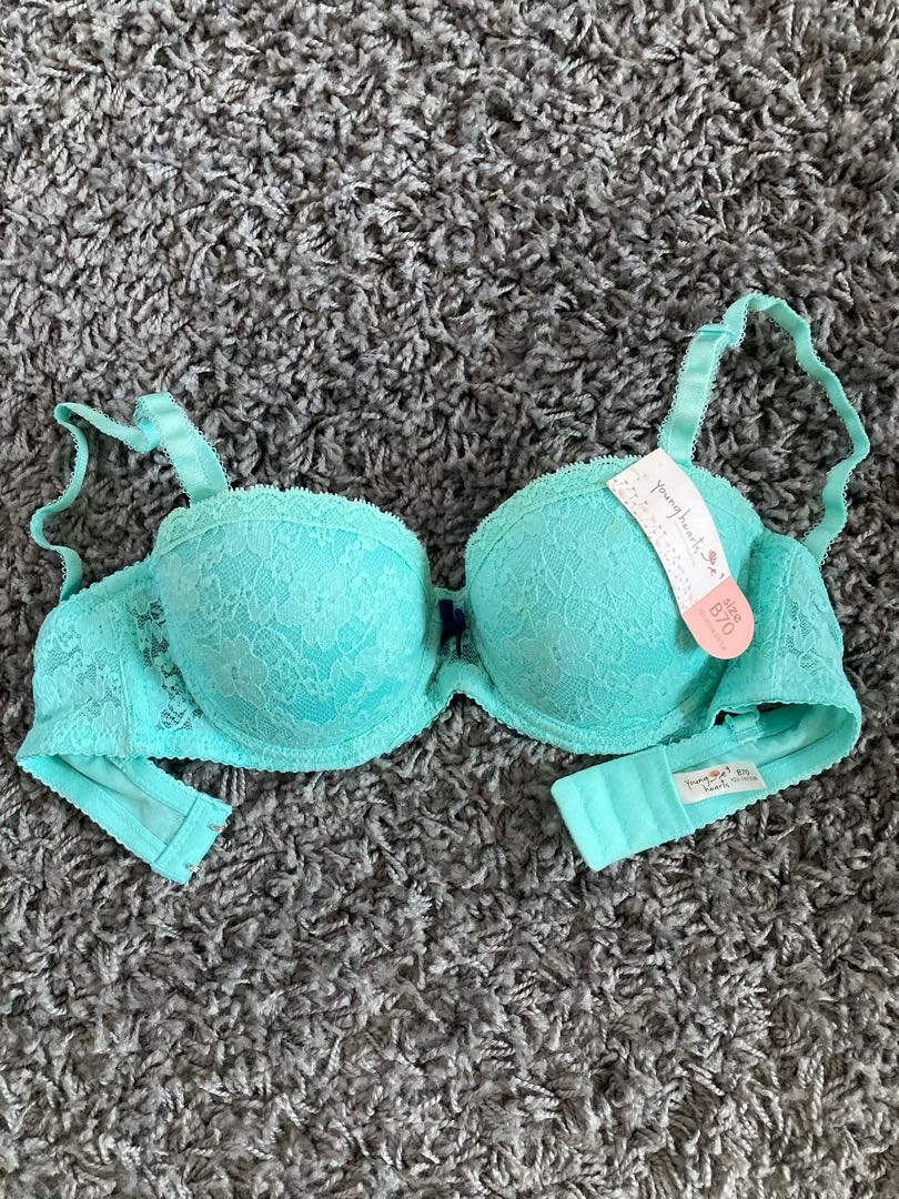 Young Hearts B70 lace bra, Women's Fashion, New Undergarments ...