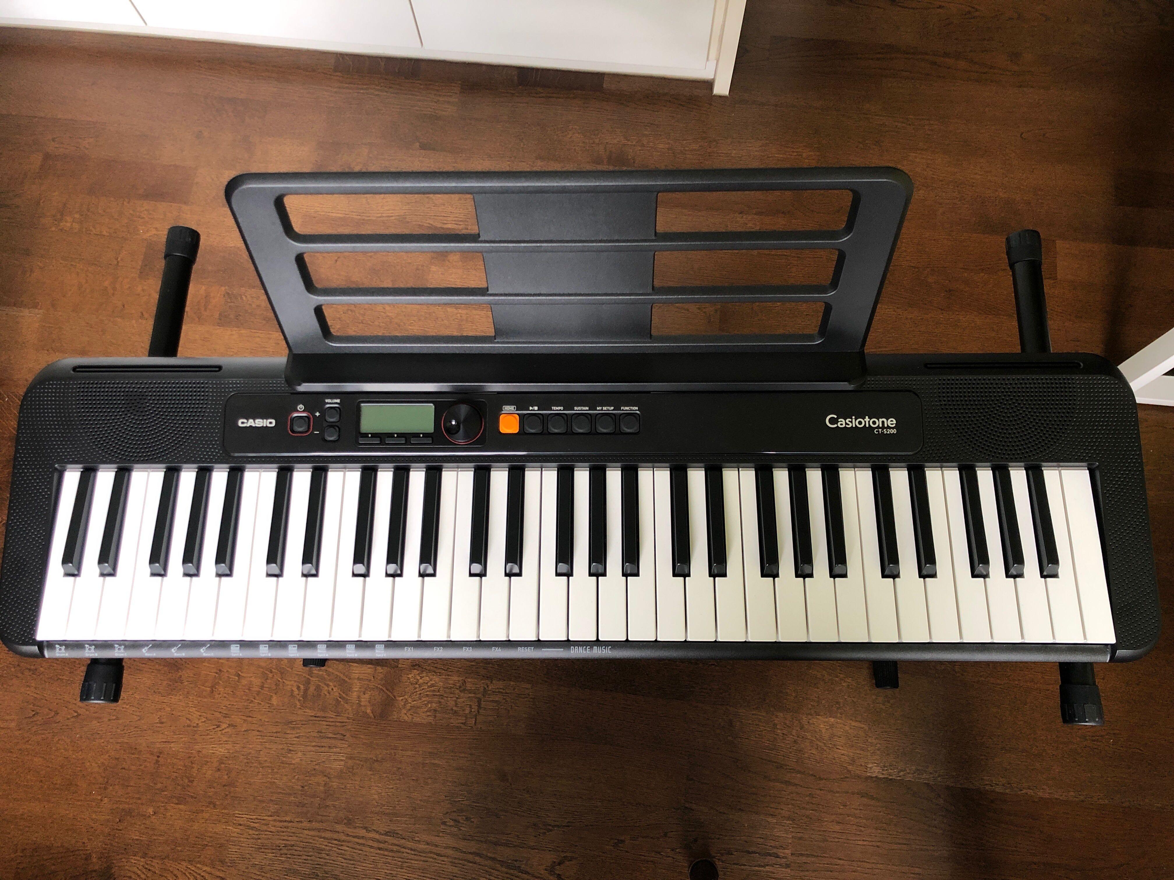 Casio Keyboard CT-S200, Hobbies & Toys, Music & Media, Musical ...