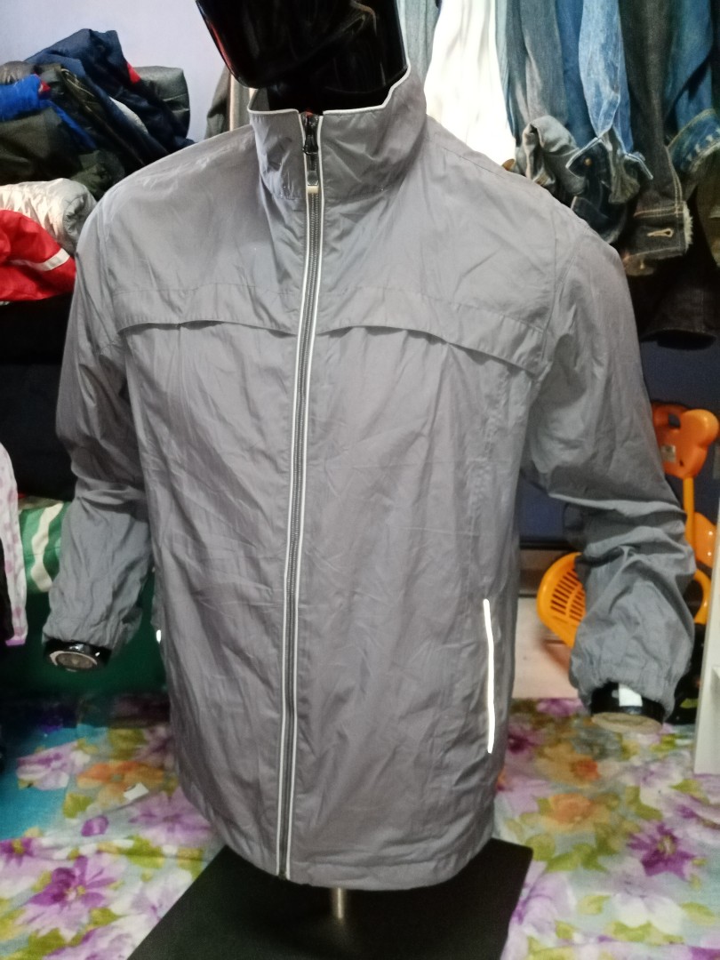First Down Windbreaker, Men's Fashion, Tops & Sets, Vests on Carousell