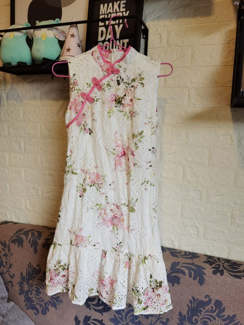 Flower dress, Women's Fashion, Dresses & Sets, Dresses on Carousell