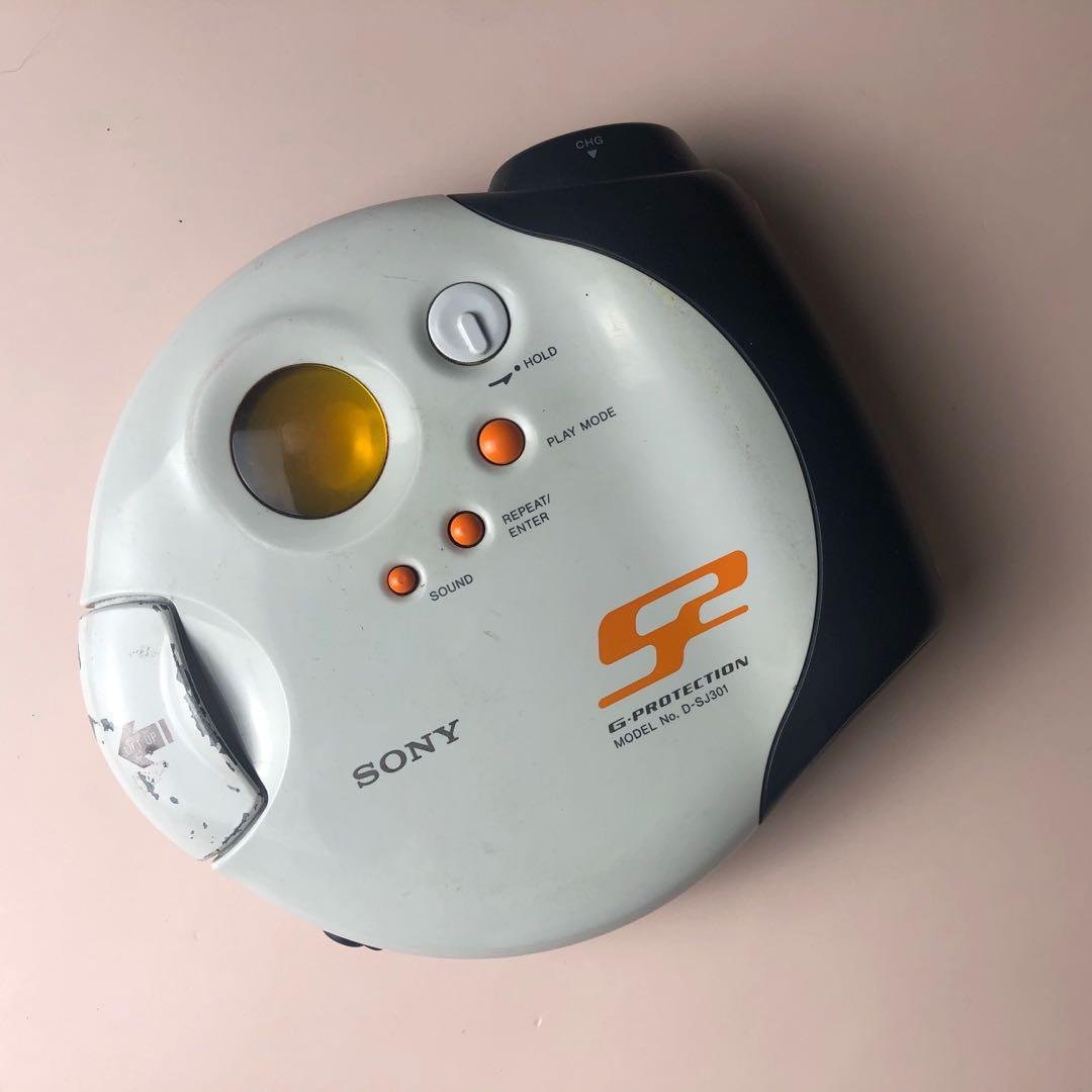 Sony Discman D-SJ301 Portable CD Player with MDR-A35, Hobbies & Toys ...