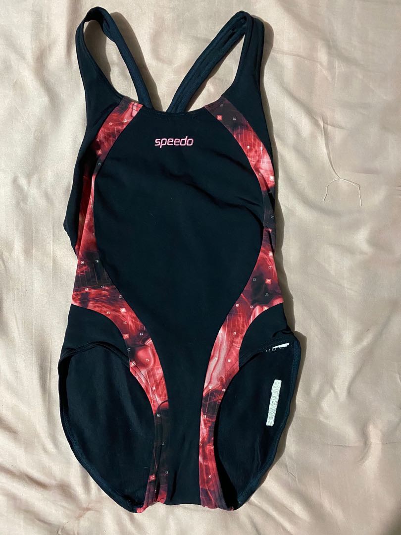 Speedo bathing suit, Men's Fashion, Activewear on Carousell