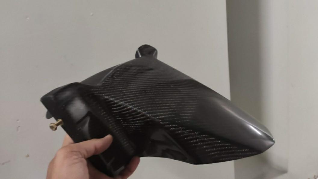 Yamaha Aerox rear mudguard carbon, Motorcycles, Motorcycle Accessories ...