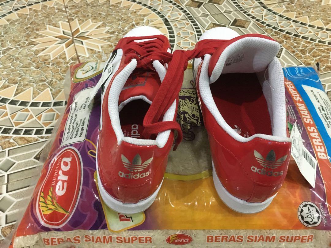 Adidas sample original, Men's Fashion, Footwear, Sneakers on Carousell
