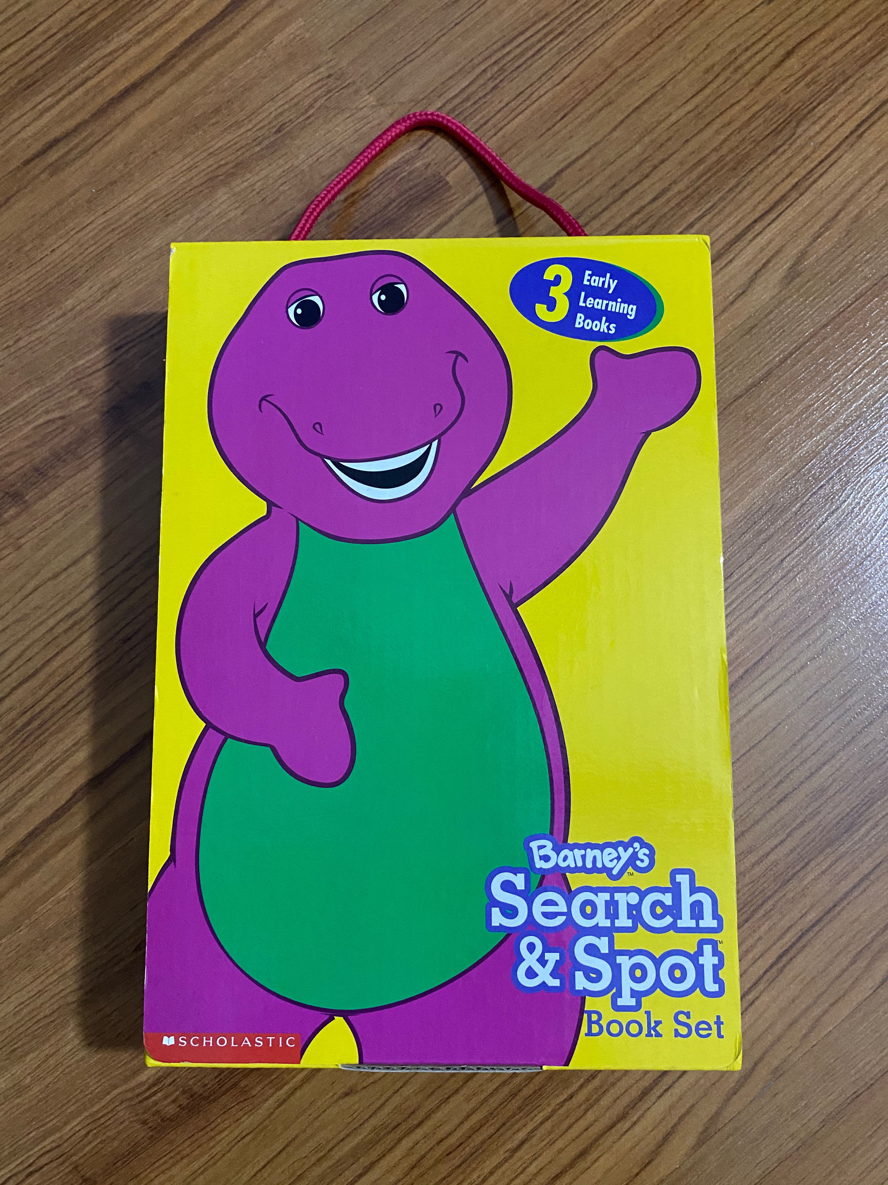 Barney ‘s Search & Spot Book Set, Hobbies & Toys, Books & Magazines ...