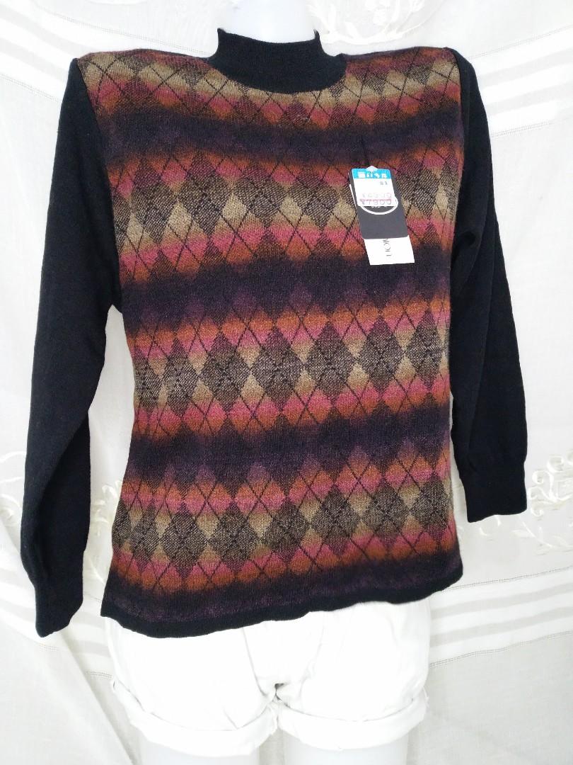 Checkered TurtleNeck Brand New, Women's Fashion, Tops, Blouses on Carousell