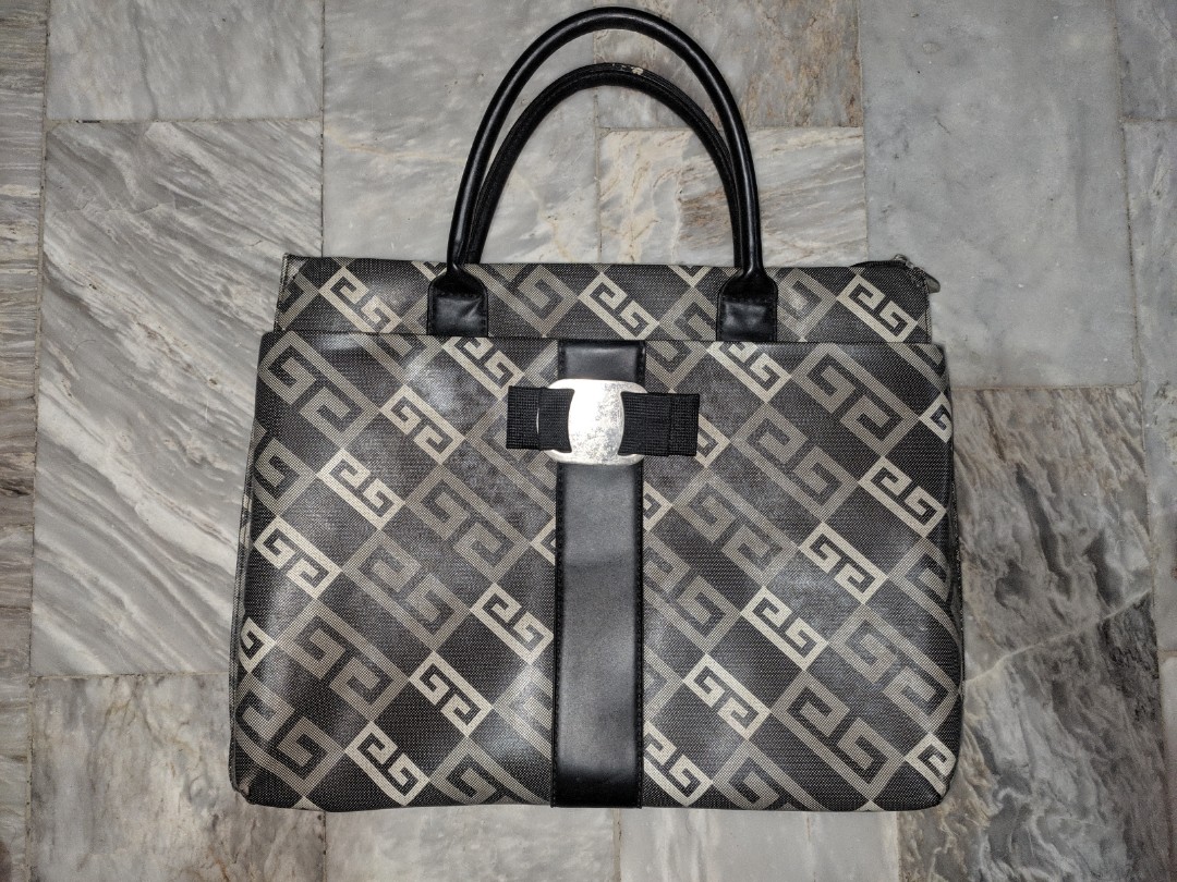 Jovanni Bag, Women's Fashion, Bags & Wallets, Tote Bags on Carousell