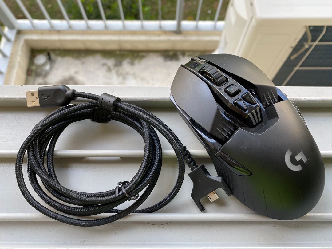 Logitech G900 Wireless Gaming Mouse, Computers & Tech, Parts ...