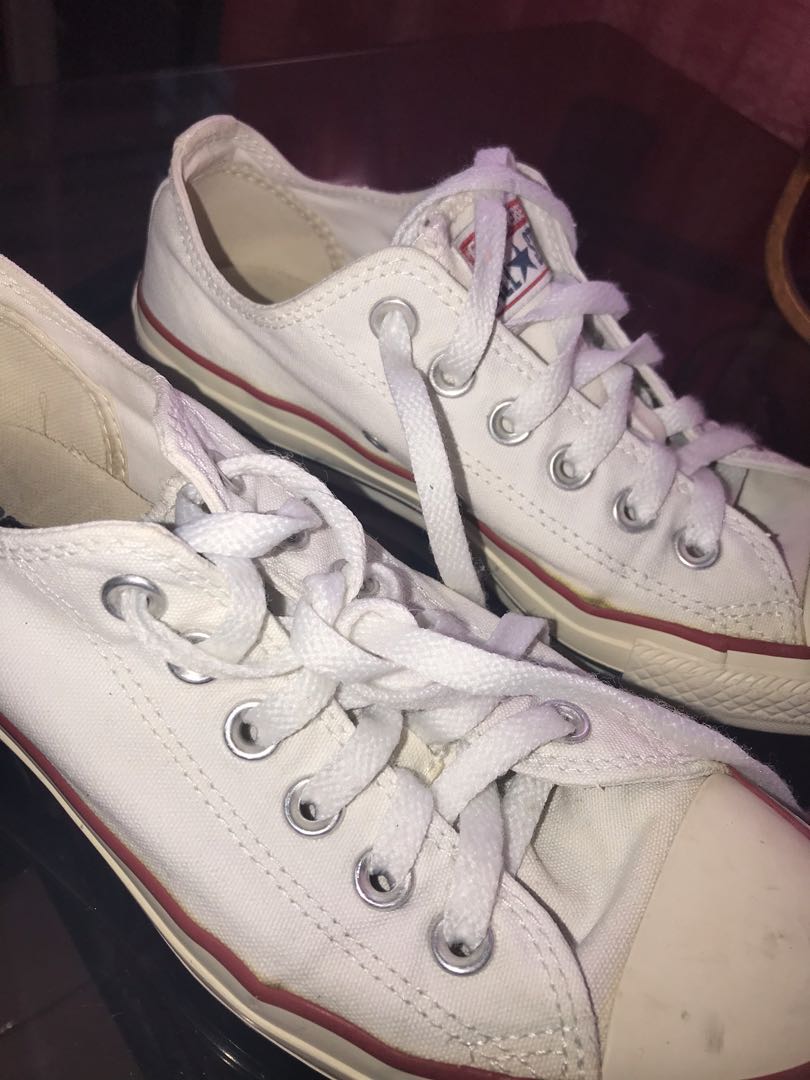 Original Classic Converse, Women's Fashion, Footwear, Sneakers on Carousell