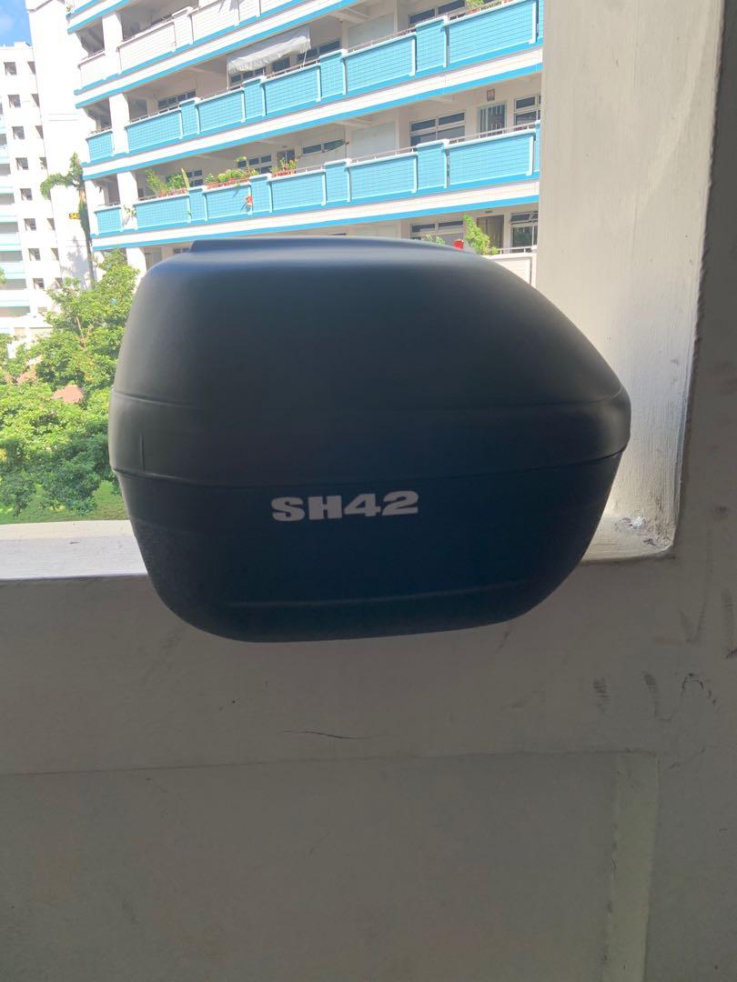 SHAD Top Case SH42 w base plate, Mobile Phones & Gadgets, Mobile ...