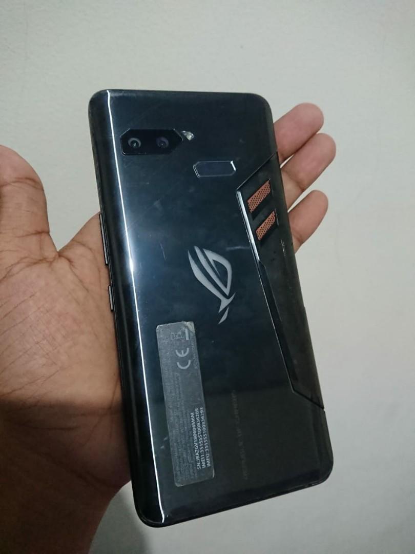 Asus ROG phone 1, Telepon Seluler & Tablet, Lainnya di Carousell