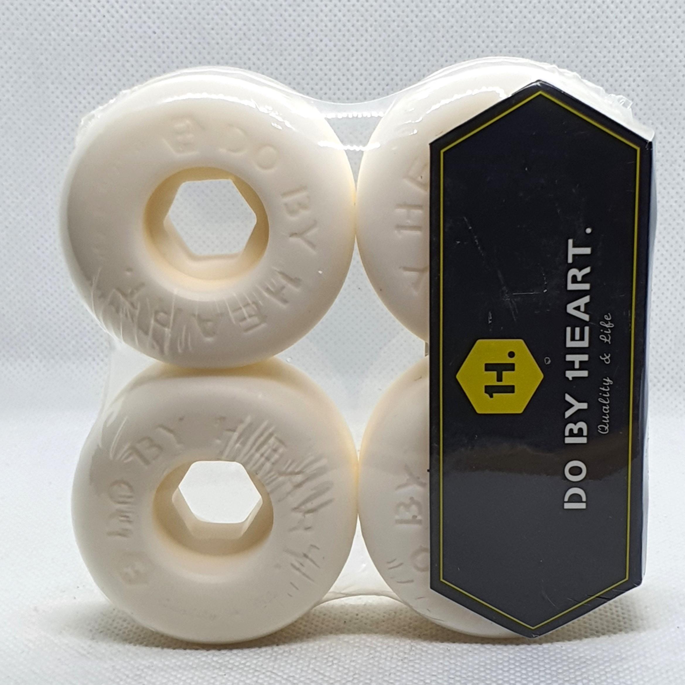 DBH - Naruto Quick Complete Skateboard Parts (A) - Trucks + Wheels ...