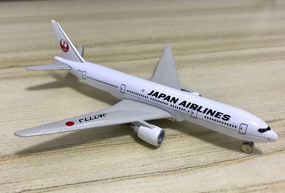 Japan Airlines Miniature Plane & Vehicle Set, Hobbies & Toys, Toys ...