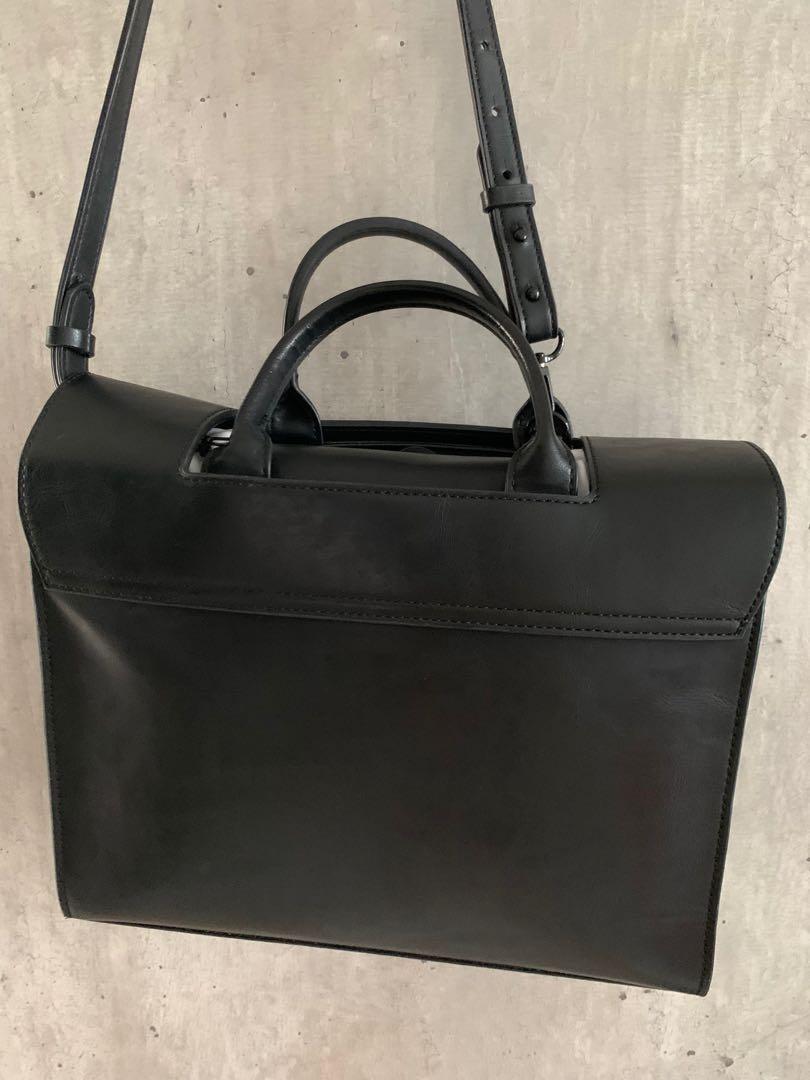 KWANI studs bag -, Women's Fashion, Bags & Wallets, Tote Bags on Carousell