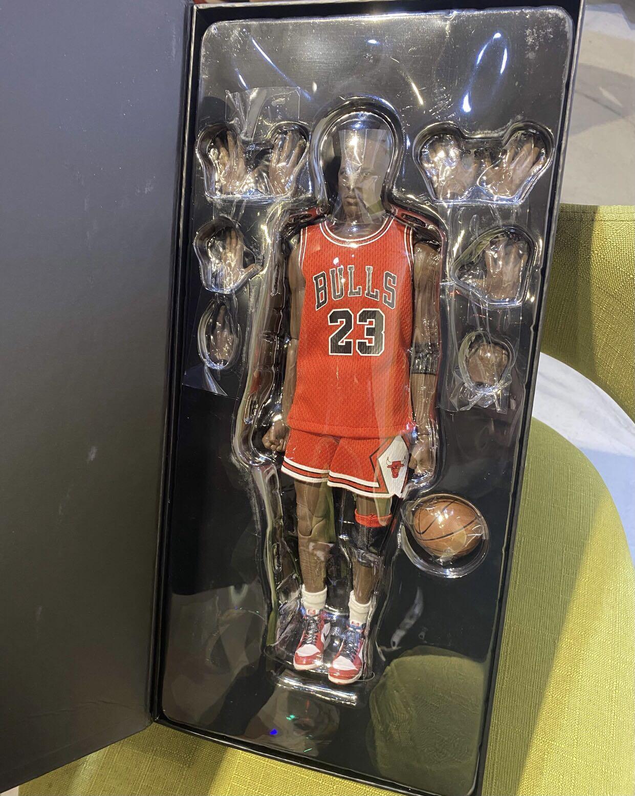 Michael jordan series 2 “the last shot”, Hobbies & Toys, Toys & Games ...