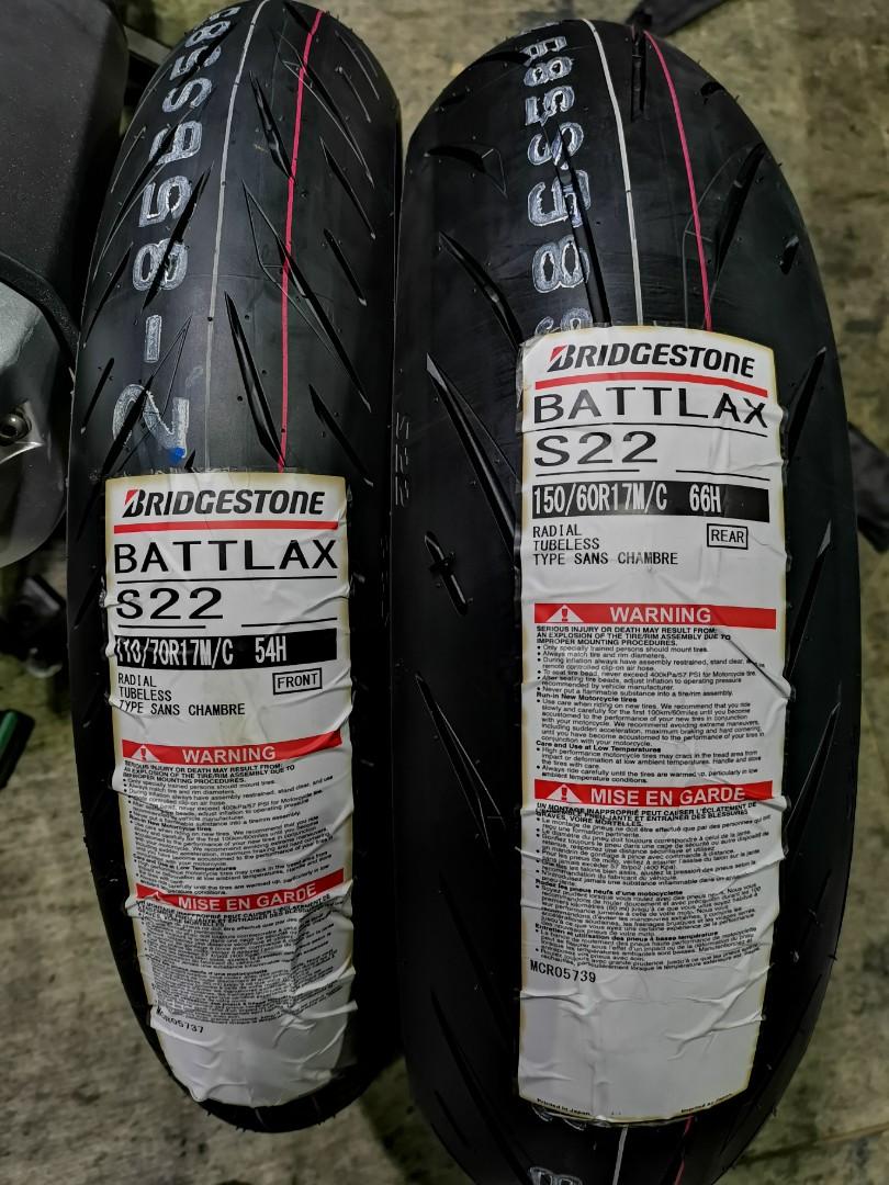 R15 Battlax S22 Tyres, Motorcycles, Motorcycle Accessories on Carousell
