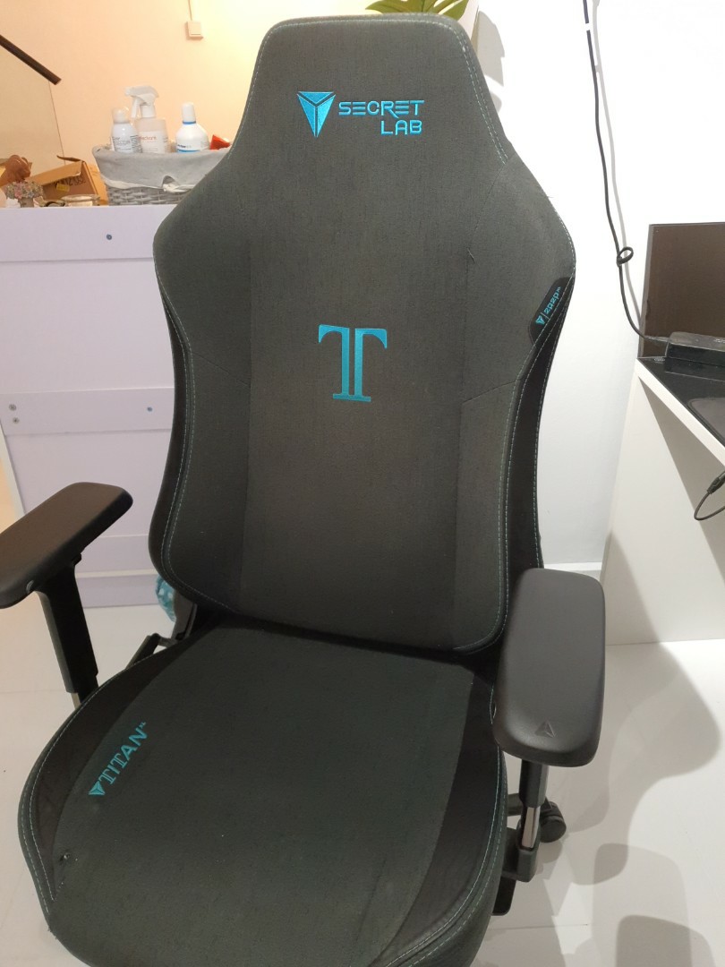 Secret lab Titan XL, Everything Else on Carousell