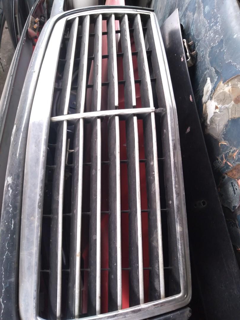 W124 grill masterpiece, Auto Accessories on Carousell