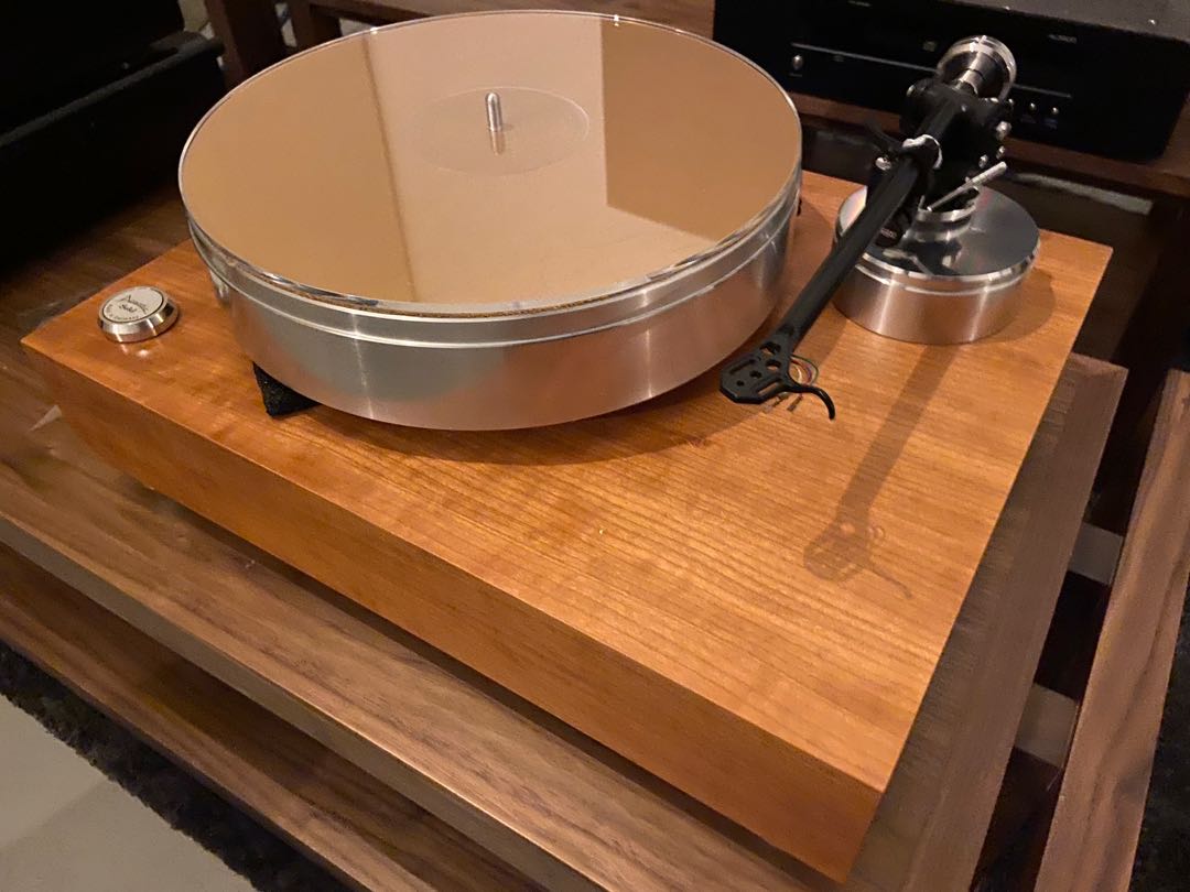 Acoustic Solid Wood Turntable, Hobbies & Toys, Music & Media, Music ...