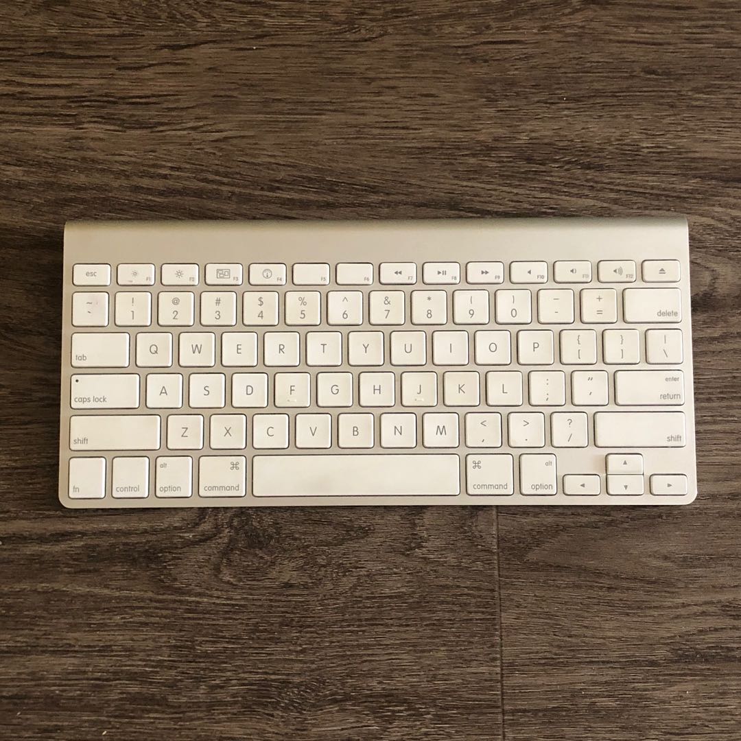 Apple Wireless Keyboard, Computers & Tech, Parts & Accessories ...