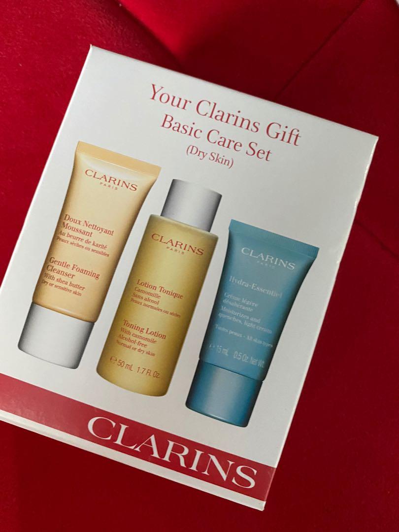 Clarins travel set, Beauty & Personal Care, Face, Face Care on Carousell