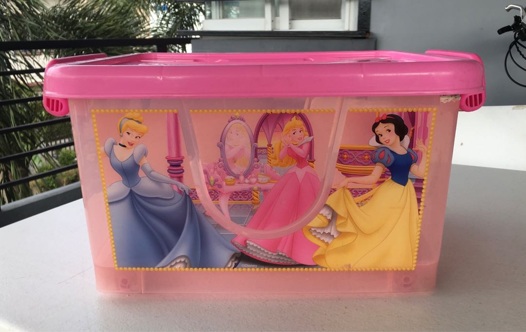 disney princess box with wheels, Babies & Kids, Babies & Kids Fashion ...