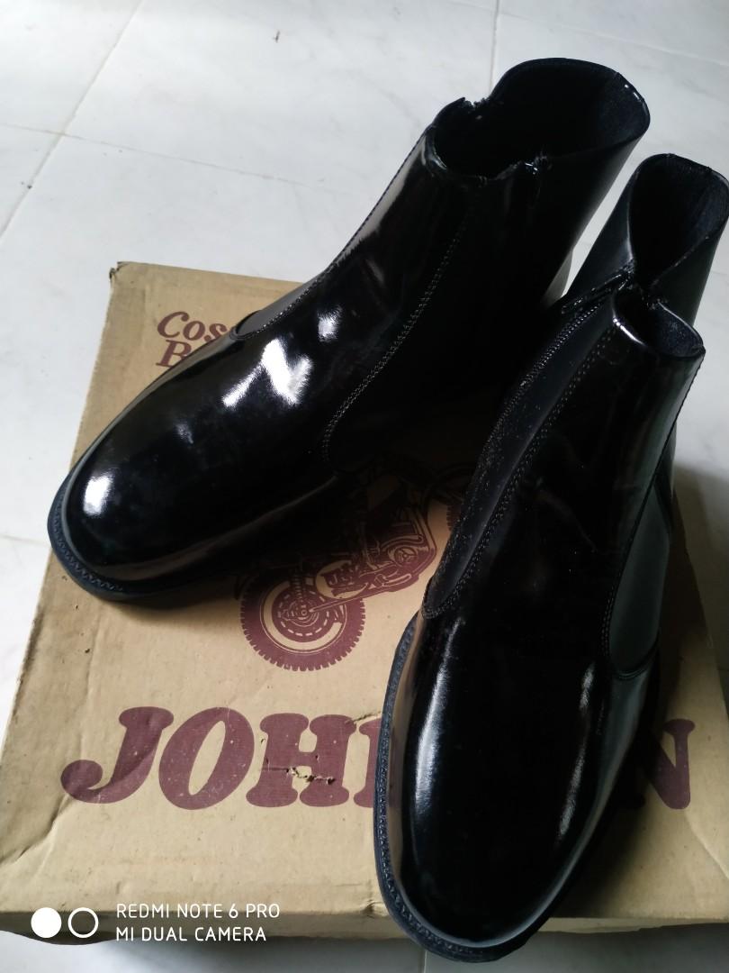 Kasut Johnson Original, Men's Fashion, Footwear, Boots on Carousell