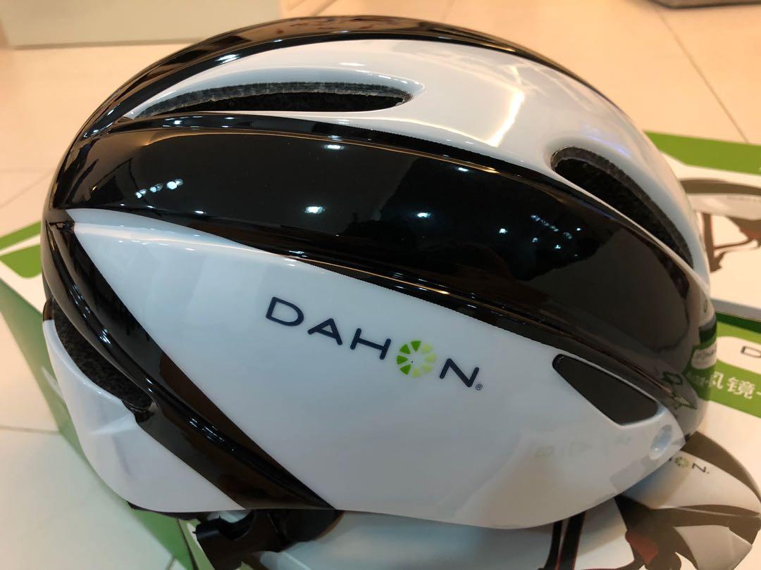 [New and Boxed] Dahon Helmet with LED and Goggles, Sports Equipment ...