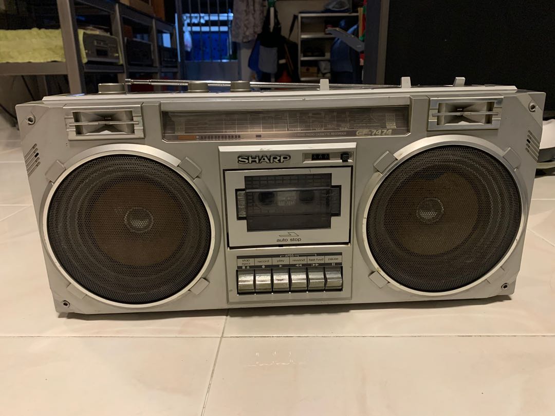 Boombox Sharp GF-7474 4 Band Radio Cassette Recorder, Audio, Portable ...