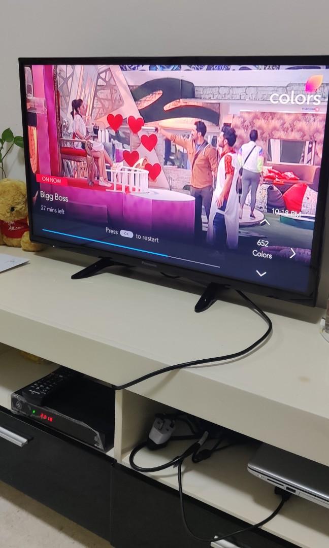 SingTel TV box with Indian channels pack, TV & Home Appliances, TV ...